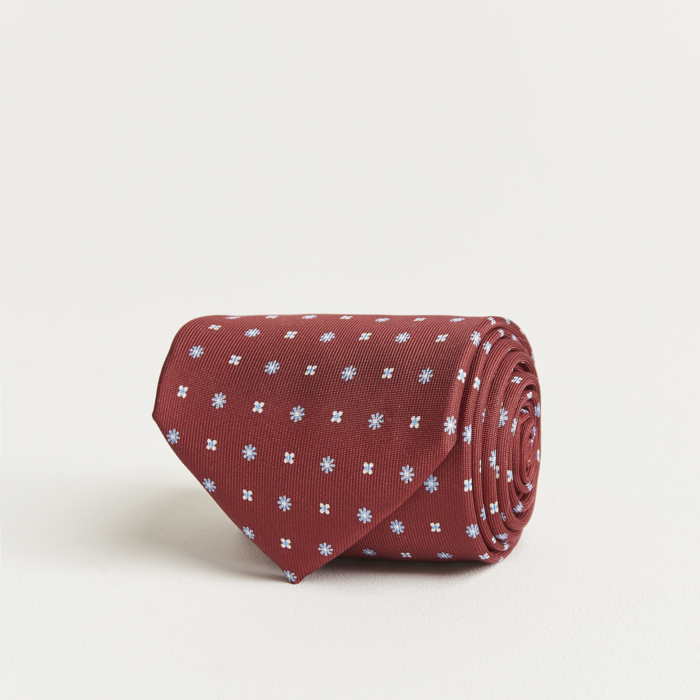 E. Marinella 3-Fold Micro Pattern Silk Tie Red | Man - CareOfCarl.nl