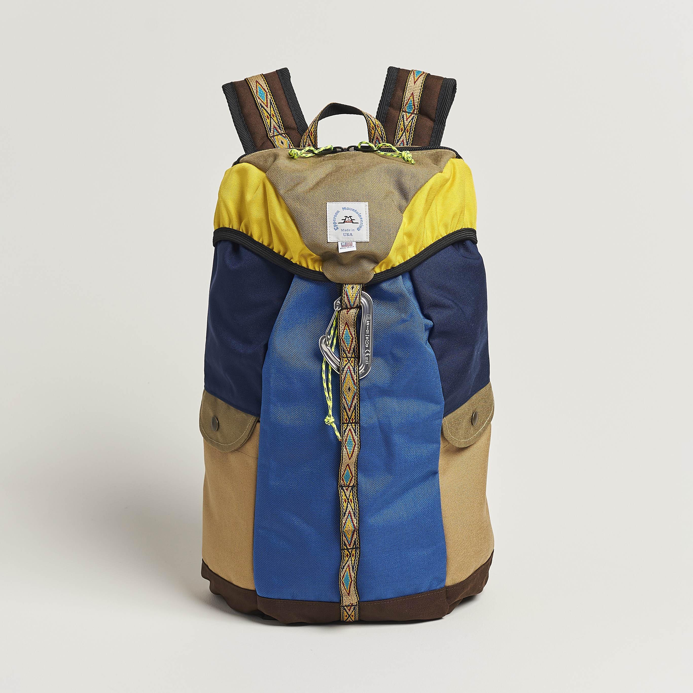 Epperson Mountaineering Medium Climb Pack Khaki/New Royal | Man - CareOfCar