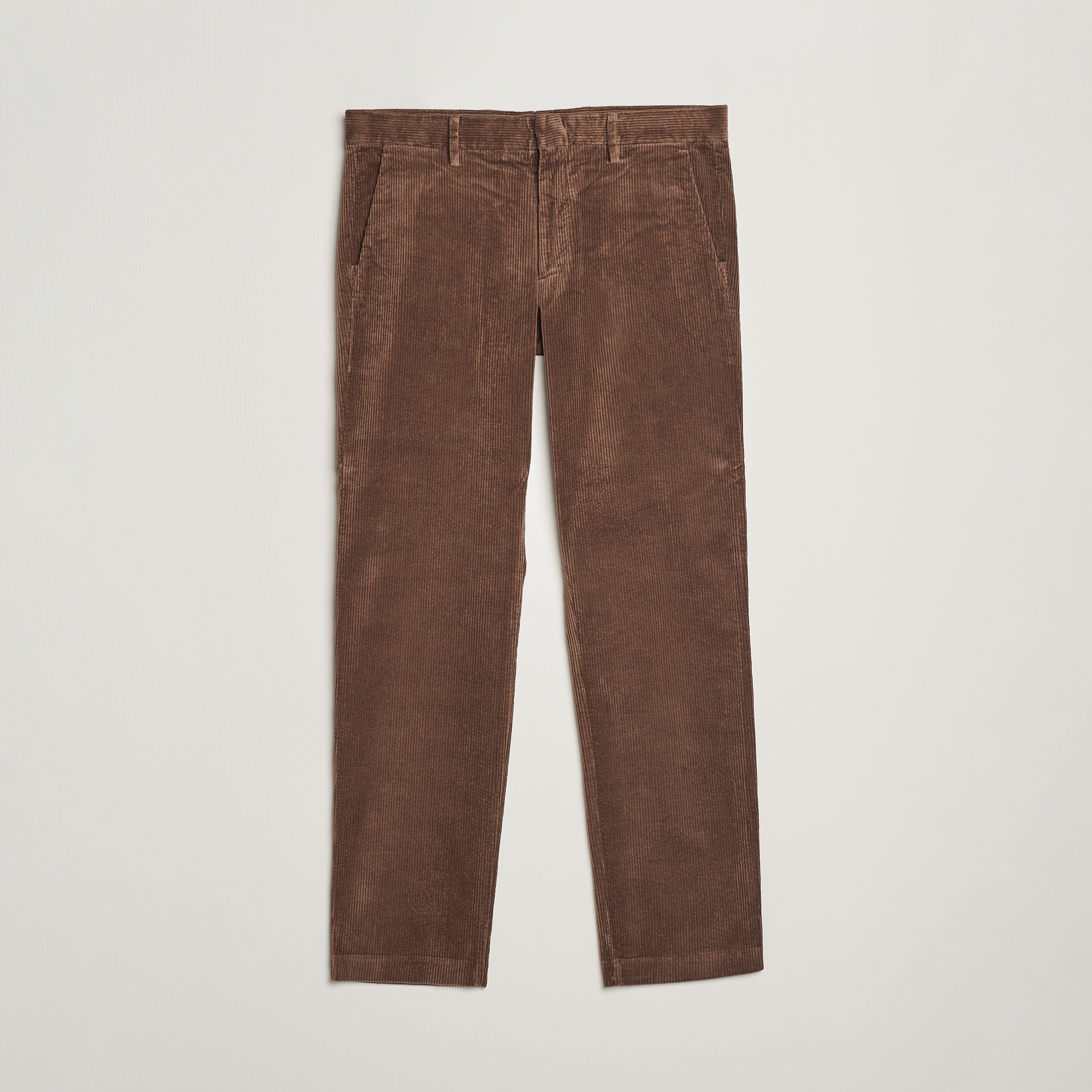 NN07 Theo Regular Fit Corduroy Chinos Shitake | Man - CareOfCarl.nl