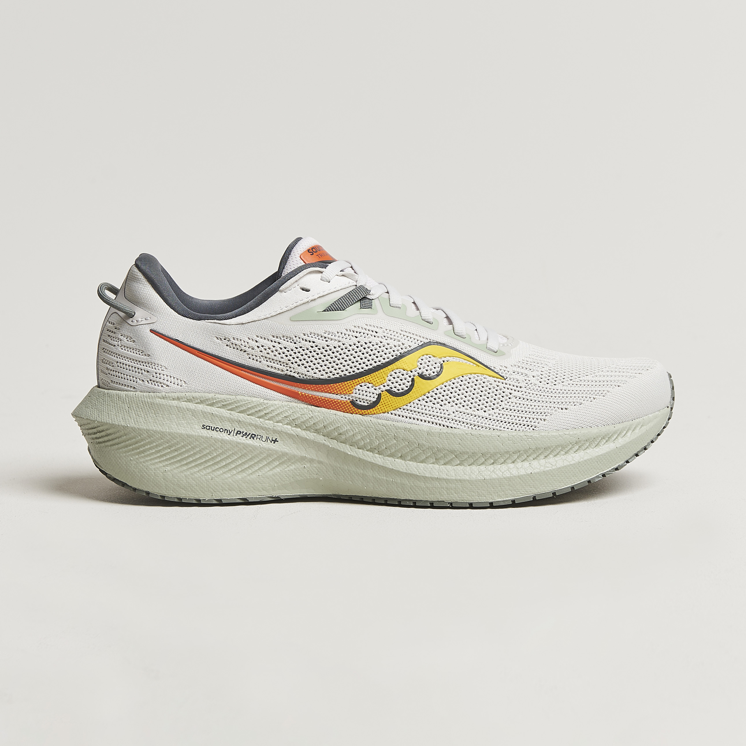 Saucony Triumph 21 Fog/Bough | Man - CareOfCarl.nl