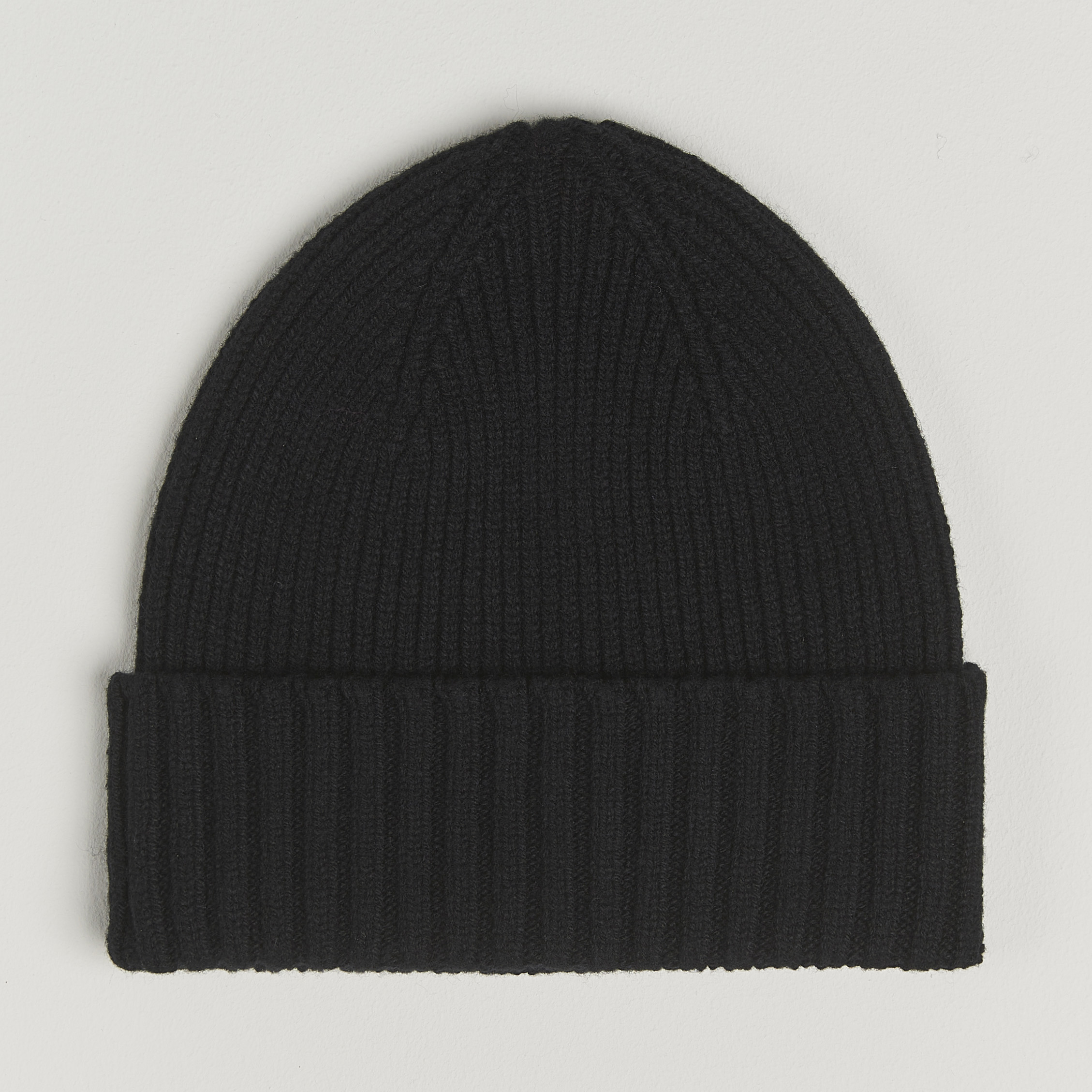 Robert Mackie Kingswell Ribbed Wool/Cashmere Beanie Black | Man - CareOfCar