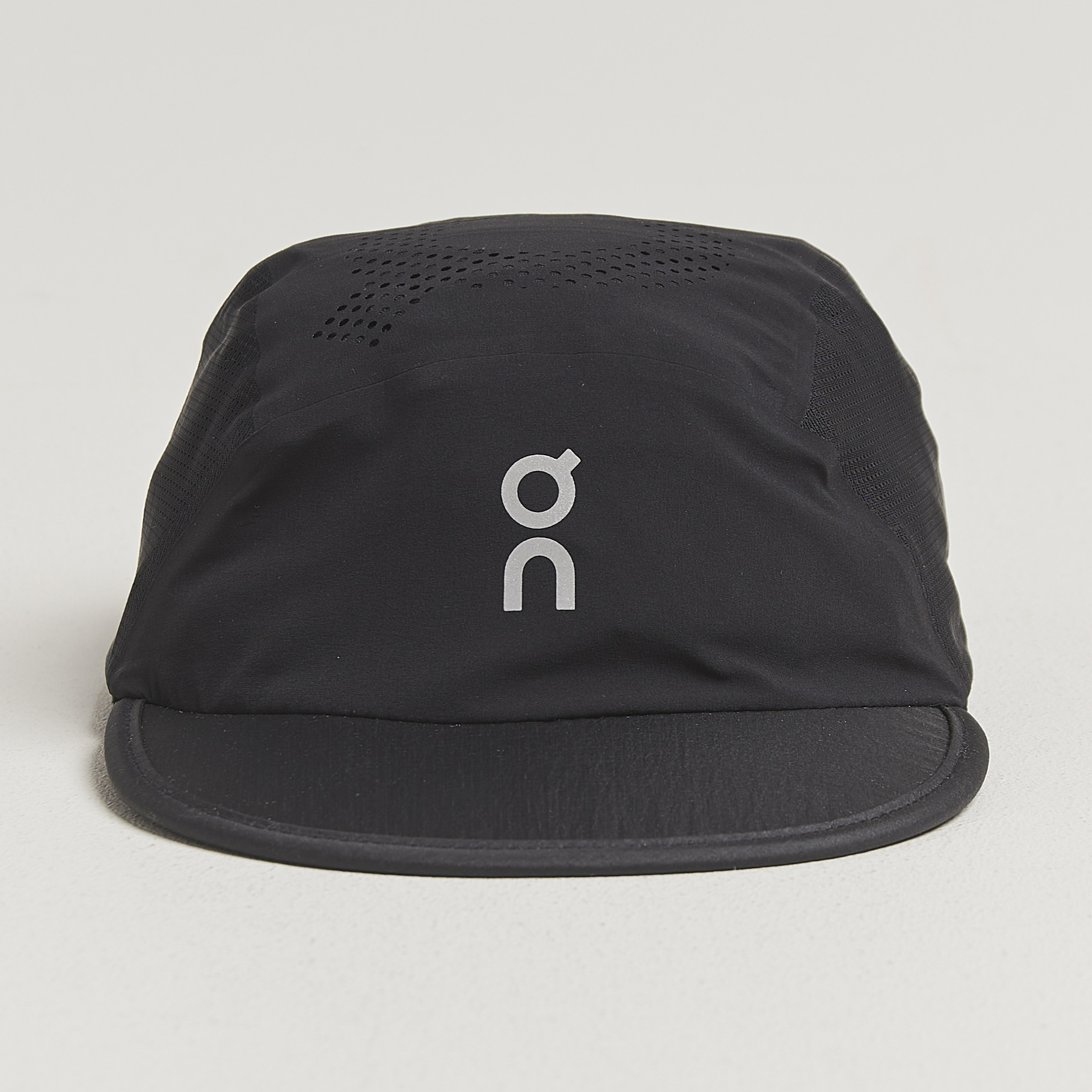 ON Ultra Cap Black | Man - CareOfCarl.nl