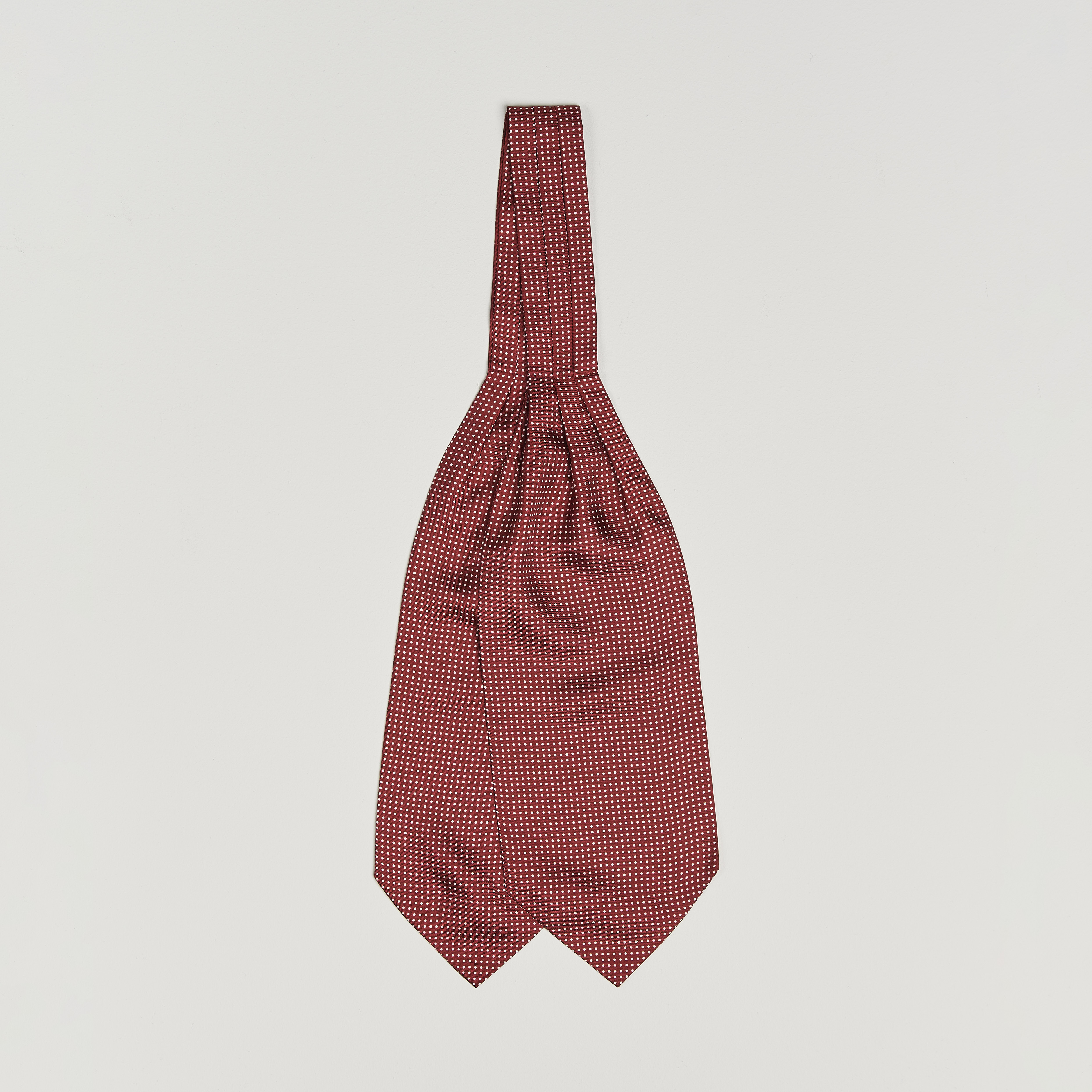 Amanda Christensen Silk Twill Micro Dot Ascot Wine Red | Man - CareOfCarl.n